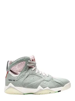 JORDAN Air 7 Retro Hare 2.0 Sneakers - Grey