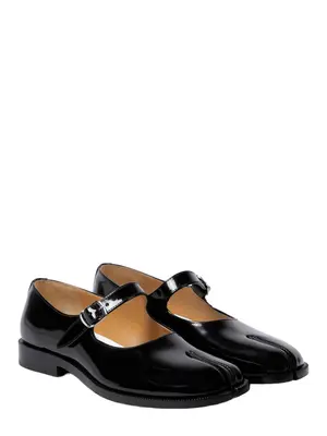 MAISON MARGIELA Tabi Patent Leather Mary Jane Flats - Black