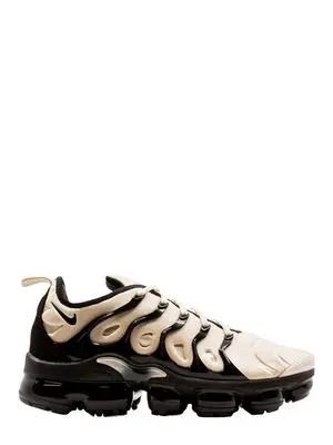 Nike Air VaporMax Plus Sneakers Neutrals