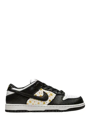 Nike X Supreme Sb Dunk Low Stars Sneakers Black