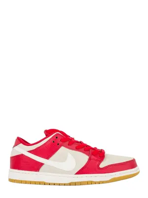 Nike Dunk Low Pro SB Valentine's Day Sneakers Red