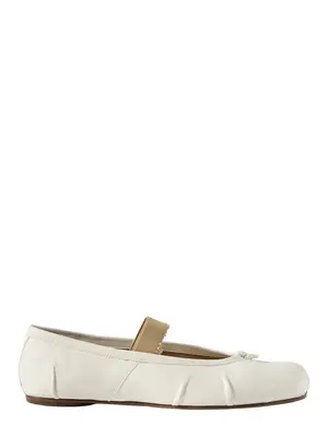 MAISON MARGIELA Tabi Split-toe Leather Ballet Flats - Ivory