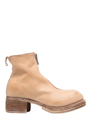 Guidi Grained Leather Round-toe Boots - Neutrals