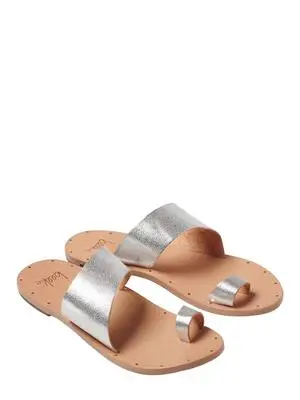 Beek Finch Sandal - Silver/ Beach