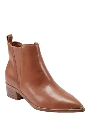 Marc Fisher Marc Fisher LTD Yale Chelsea Boots Medium Natural