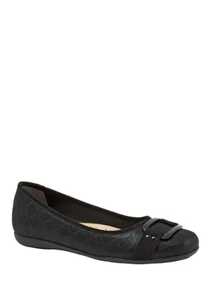 Trotters Trotters Sizzle Flat Black Leather
