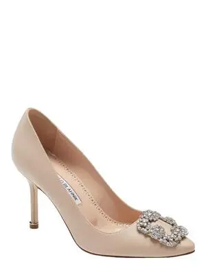 Manolo Blahnik Hangisi Pump - Nude