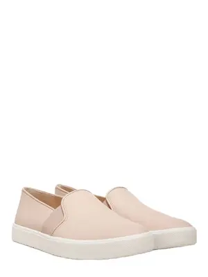 Vince Vince Blair Slip-On Sneaker Rose Prosecco