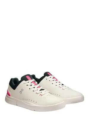 On On 'The Roger Advantage' Sneakers Ivory/pink
