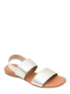 Andre Assous Nigella Sandal - Platino