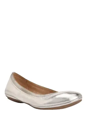 Bandolino Bandolino Edition Quilted Ballet Flat Silver