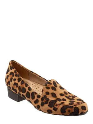 Trotters Trotters Monarch Loafer Leopard Print Leather