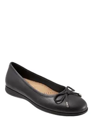 Trotters Dellis Ballet Flat - Black Leather