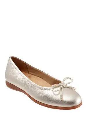 Trotters Dellis Ballet Flat - Champagne Leather