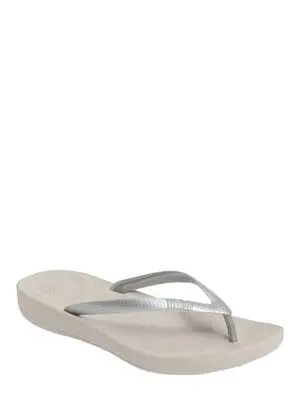 Fitflop Iqushion Thong Sandals - Metallic Silver