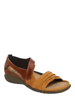Naot Naot Papaki Sandal Oily Dune Nubuck