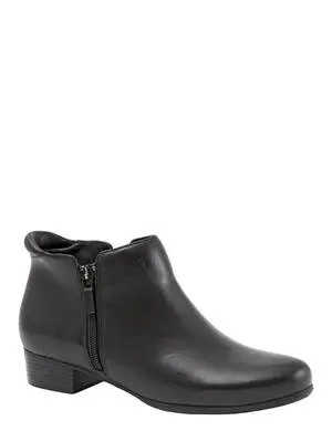 Trotters Major Bootie - Black Leather