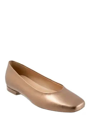 Trotters Honor Leather Flat - Bronze