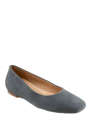 Trotters Trotters Honor Leather Flat Smoke Suede
