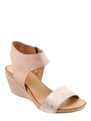 BUENO Bueno Ida Wedge Sandal Pink/rose Metallic Leather