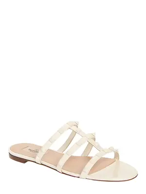 Valentino Garavani Valentino Garavani Rockstud Slide Sandal Ivory