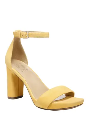 Naturalizer Naturalizer Joy Ankle Strap Sandal Mari Golden