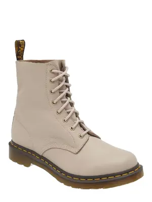 Dr. Martens Dr. Martens 1460 Pascal Boots Vintage Taupe