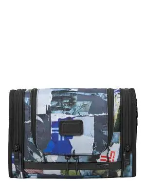 Tumi Alpha 3 Hanging Travel Kit - Poster Print