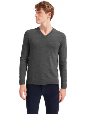 Everlane Cashmere V-Neck Sweater Charcoal