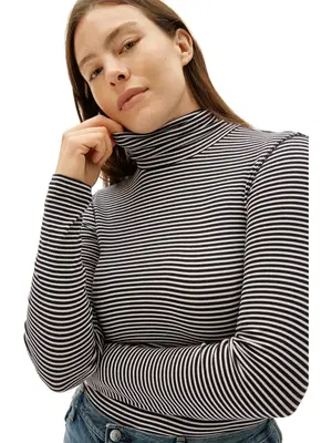 Everlane Luxe Ribbed Turtleneck Black / Bone