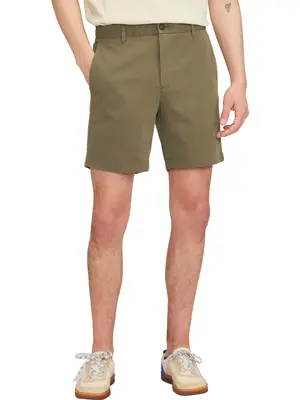 Everlane 7" Slim-Fit Performance Chino Short Olive