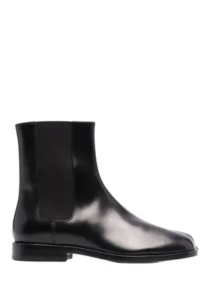 MAISON MARGIELA Tabi Leather Chelsea Boots - Black