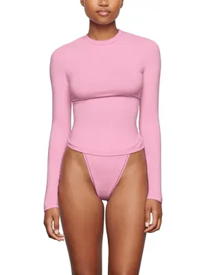 SKIMS Long Sleeve T-Shirt Bubble Gum