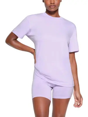 SKIMS Boyfriend T-Shirt Lily