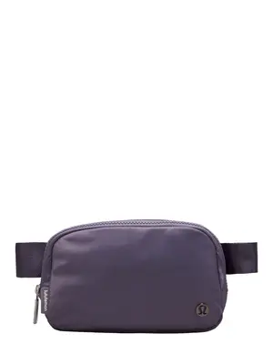 Lululemon Everywhere Belt Bag 1L Nightfall