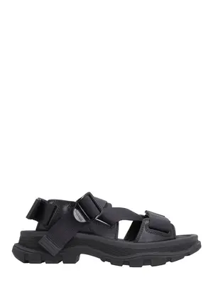 Alexander McQueen Tread Flat Sandals - Black
