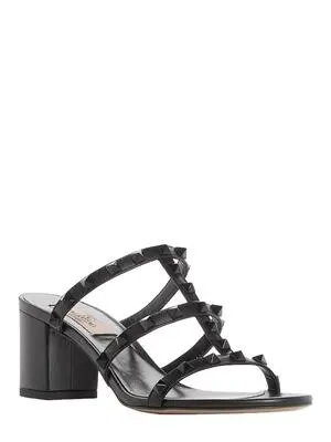 Valentino Garavani Valentino Garavani Rockstud Block Heel Slide Sandals Black/black