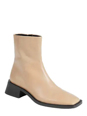 VAGABOND SHOEMAKERS Vagabond Shoemakers Blanca Leather Boots Lark