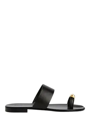 GIUSEPPE ZANOTTI Norbert Leather Toe-loop Sandals - Black