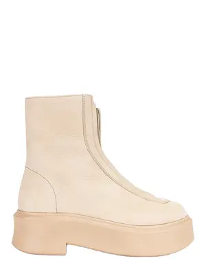 THE ROW Zipped Booties - Beige