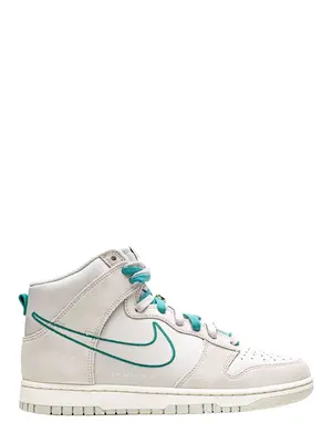 Nike Dunk High Se First Use Sneakers - Neutrals