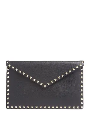 Valentino Garavani Rockstud Leather Clutch - Black