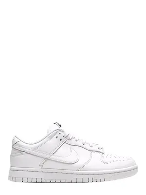 Nike Dunk Low Triple Sneakers - White