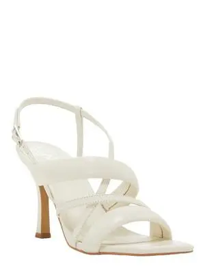 VINCE CAMUTO Bettamee Leather Pump
