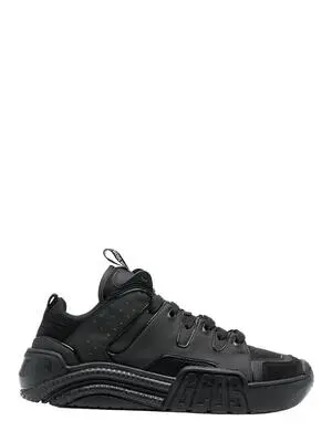 Gcds Low-top Lace-up Sneakers - Black