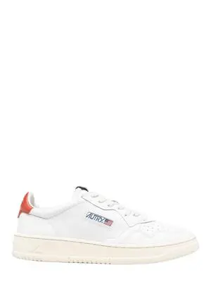 AUTRY Medalist Low-Top Sneakers
