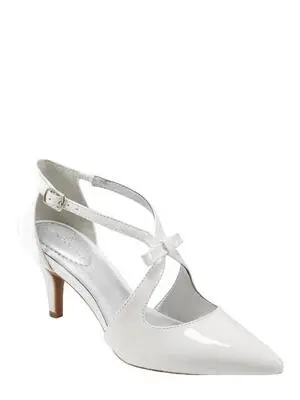 Bandolino Zeffer Kitten Heel Pump - Ivory Patent