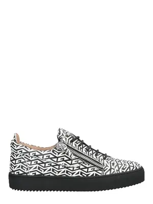 GIUSEPPE ZANOTTI Low-top Calfskin Sneakers - Black