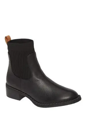 Gentle Souls Best Chelsea Boot - Black Leather