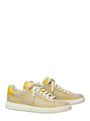 Tory Burch Tory Burch Howell Court Sneaker Goldfinch